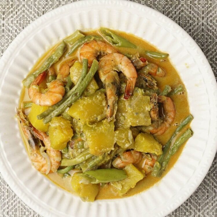 Ginataang Gulay Recipe (With Shrimp) - Pinoy Family Recipes