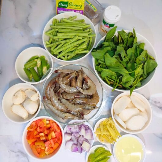 Sinigang na Hipon Recipe - Pinoy Family Recipes