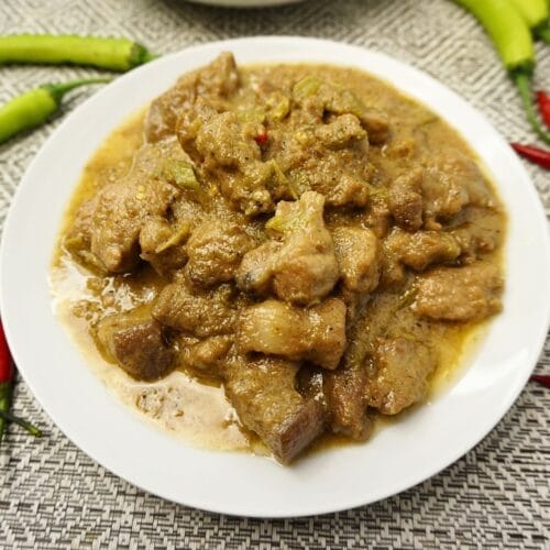 Creamy and Spicy Bicol Express Recipe - Pinoy Family Recipes