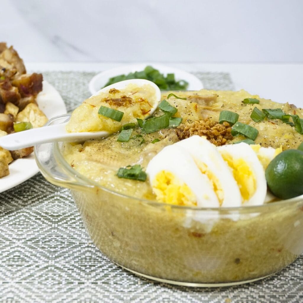 Arroz Caldo Recipe (Chicken Arroz Caldo) - Pinoy Family Recipes