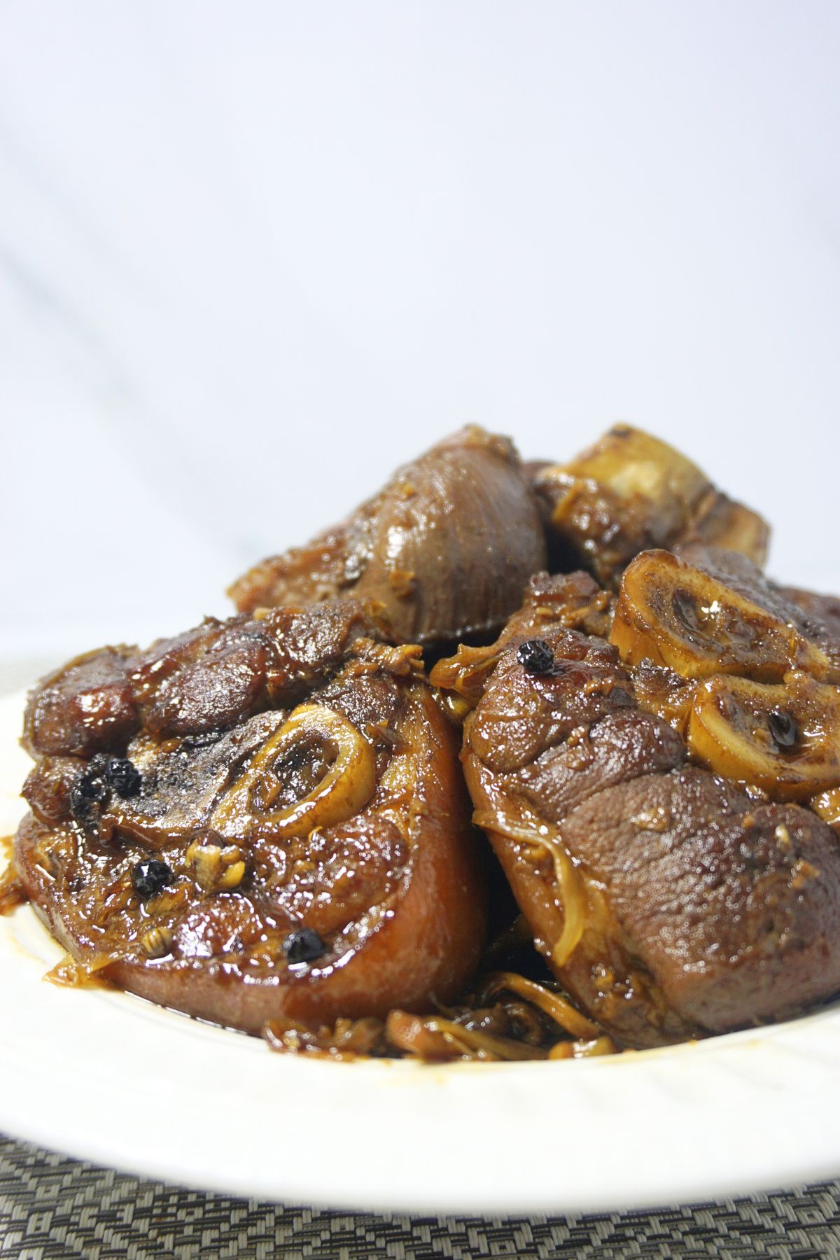 Paksiw na Pata - Pinoy Family Recipes