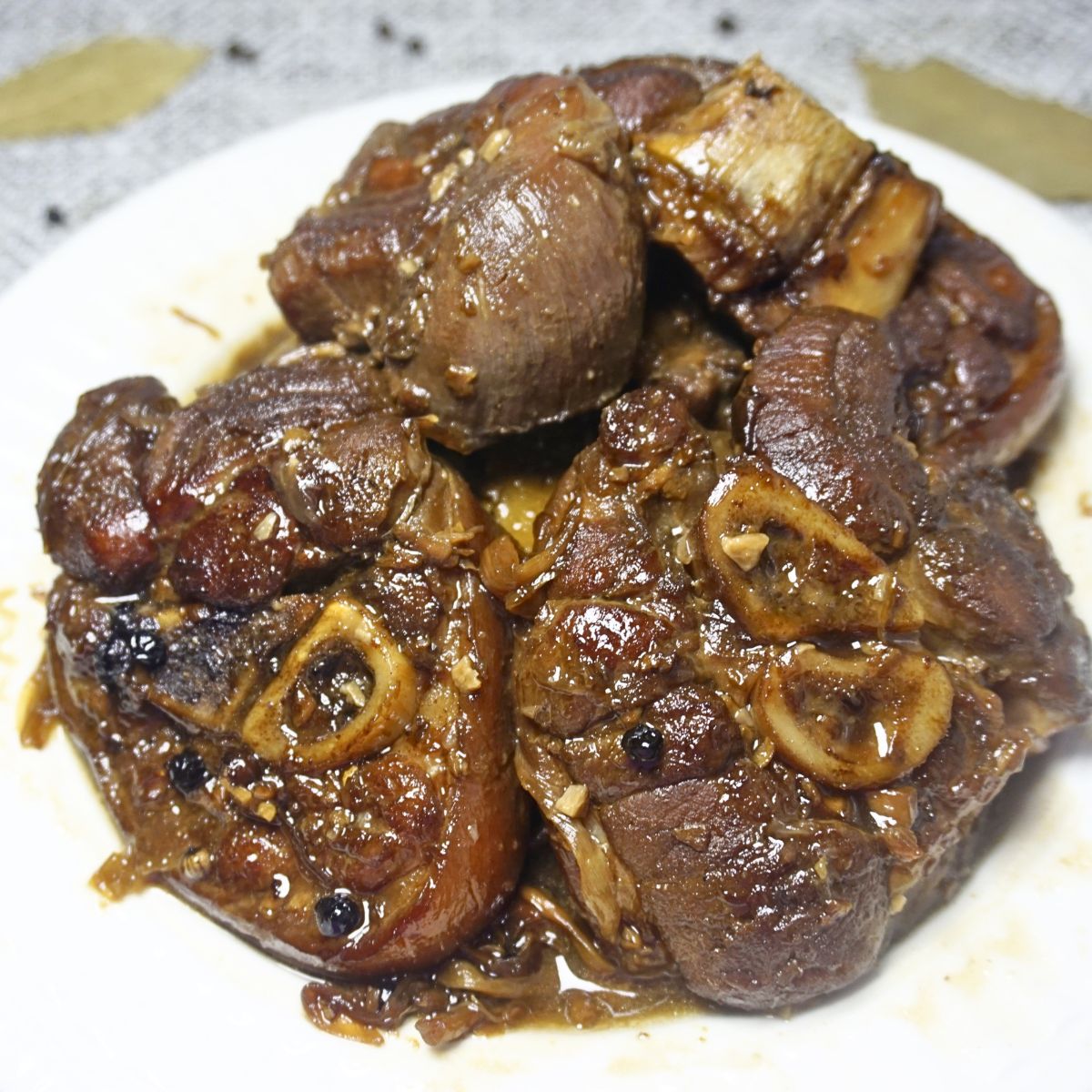 Paksiw na Pata - Pinoy Family Recipes