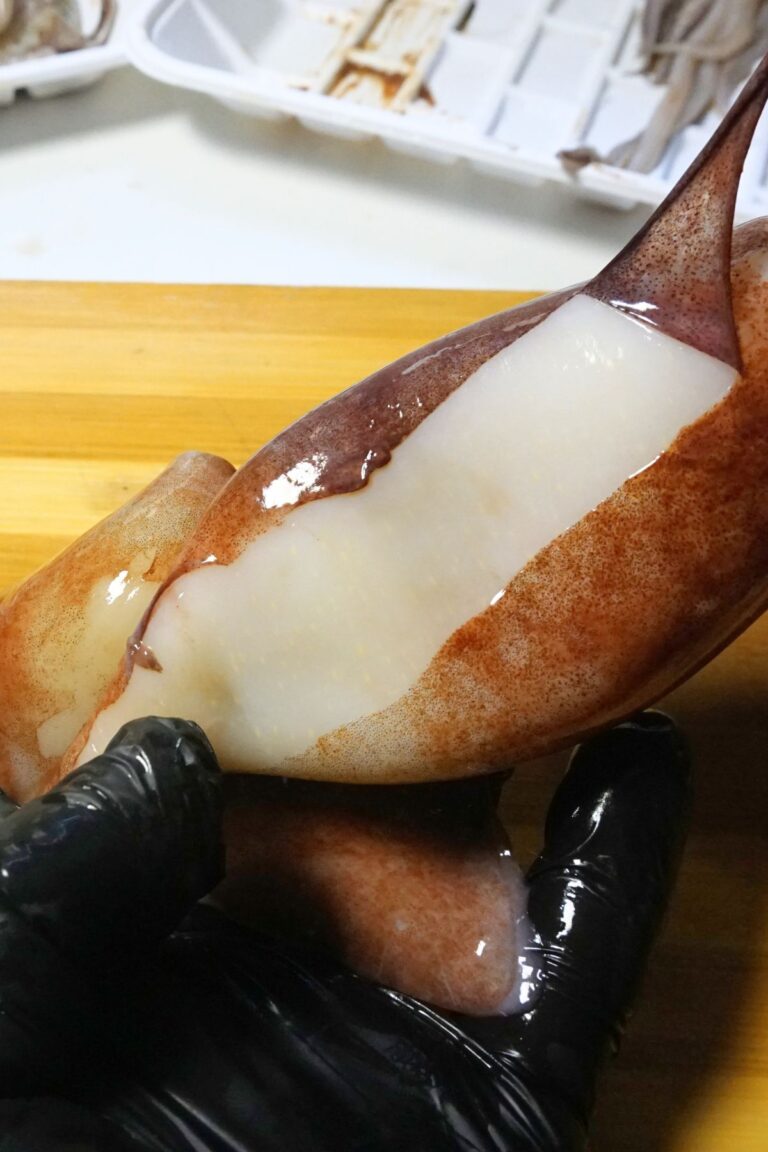 How to Clean Squid the Easy Way - Pinoy Family Recipes